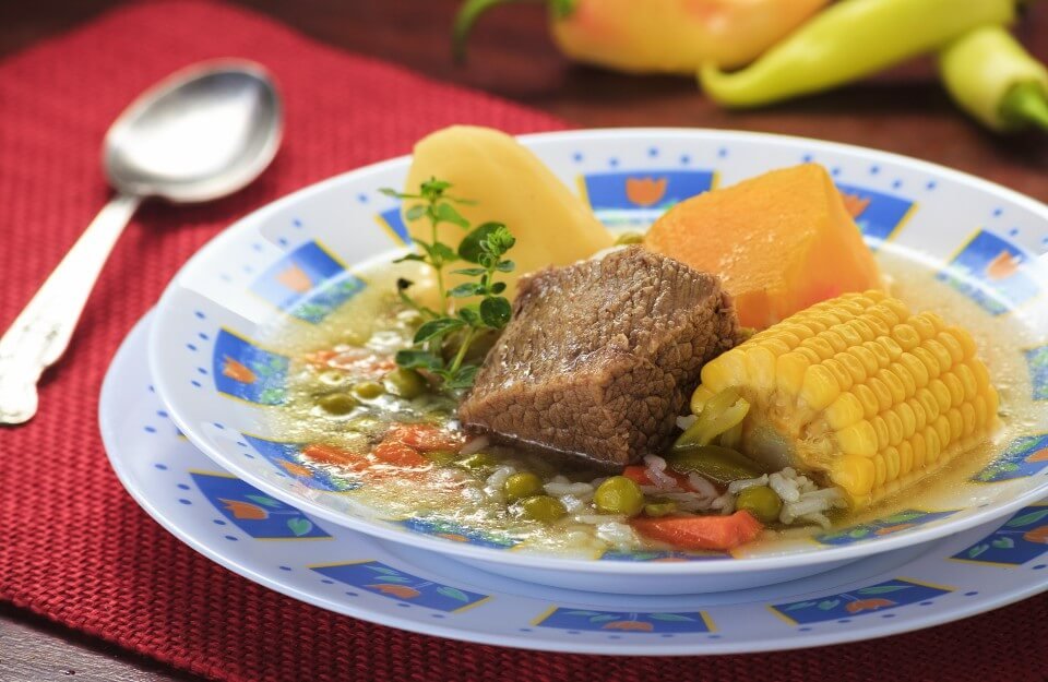 Por qué se le llama chilena a la comida típica de Chile